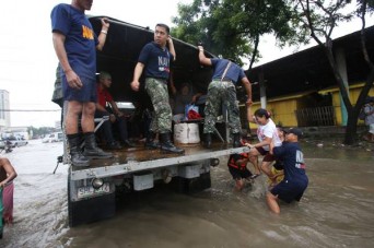 Mario causes heavy downpour, flooding in Metro Cebu | Cebu Daily News
