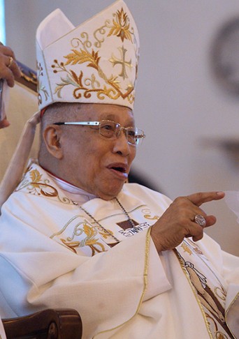 Cardinal Vidal comes full circle with first communion of 5,000 children ...