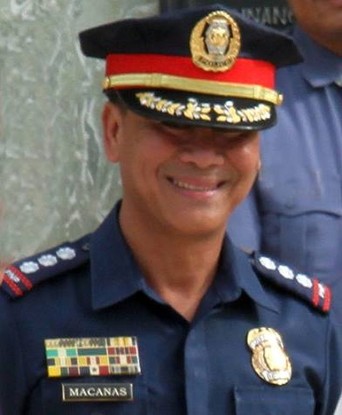 Macanas taken out as Cebu police chief | Cebu Daily News