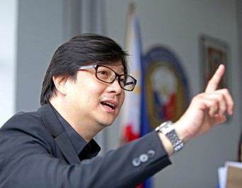 Michael Dino's helicopter stop in Pasig sports complex explained | Cebu ...