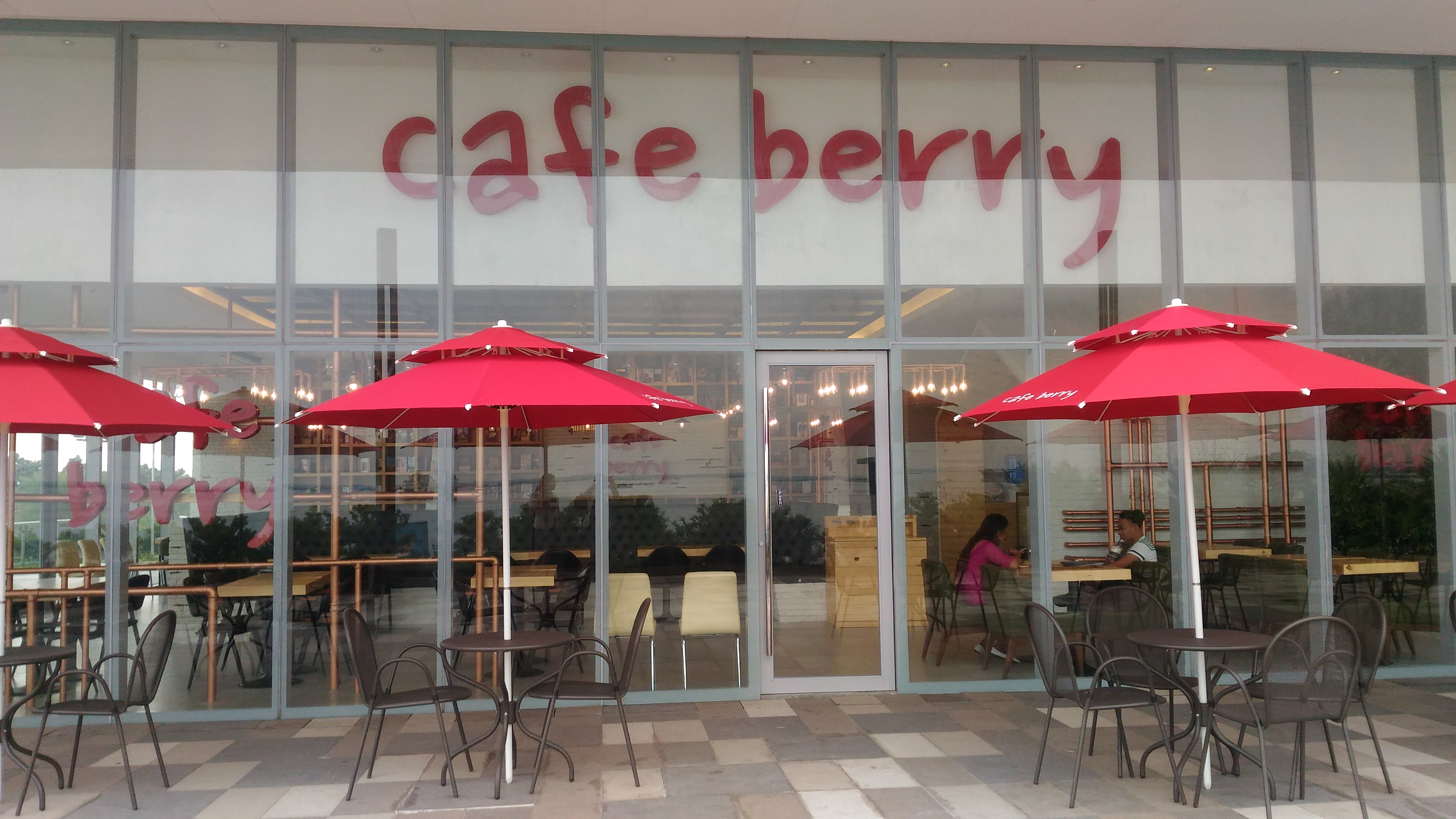 Cafe Berry: Your cozy nook at SM Seaside | Cebu Daily News