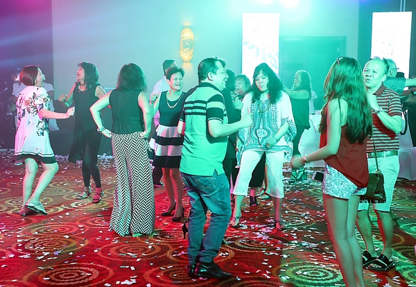 A night of food, music, dances in Cebu for 300 balikbayans | Cebu Daily ...