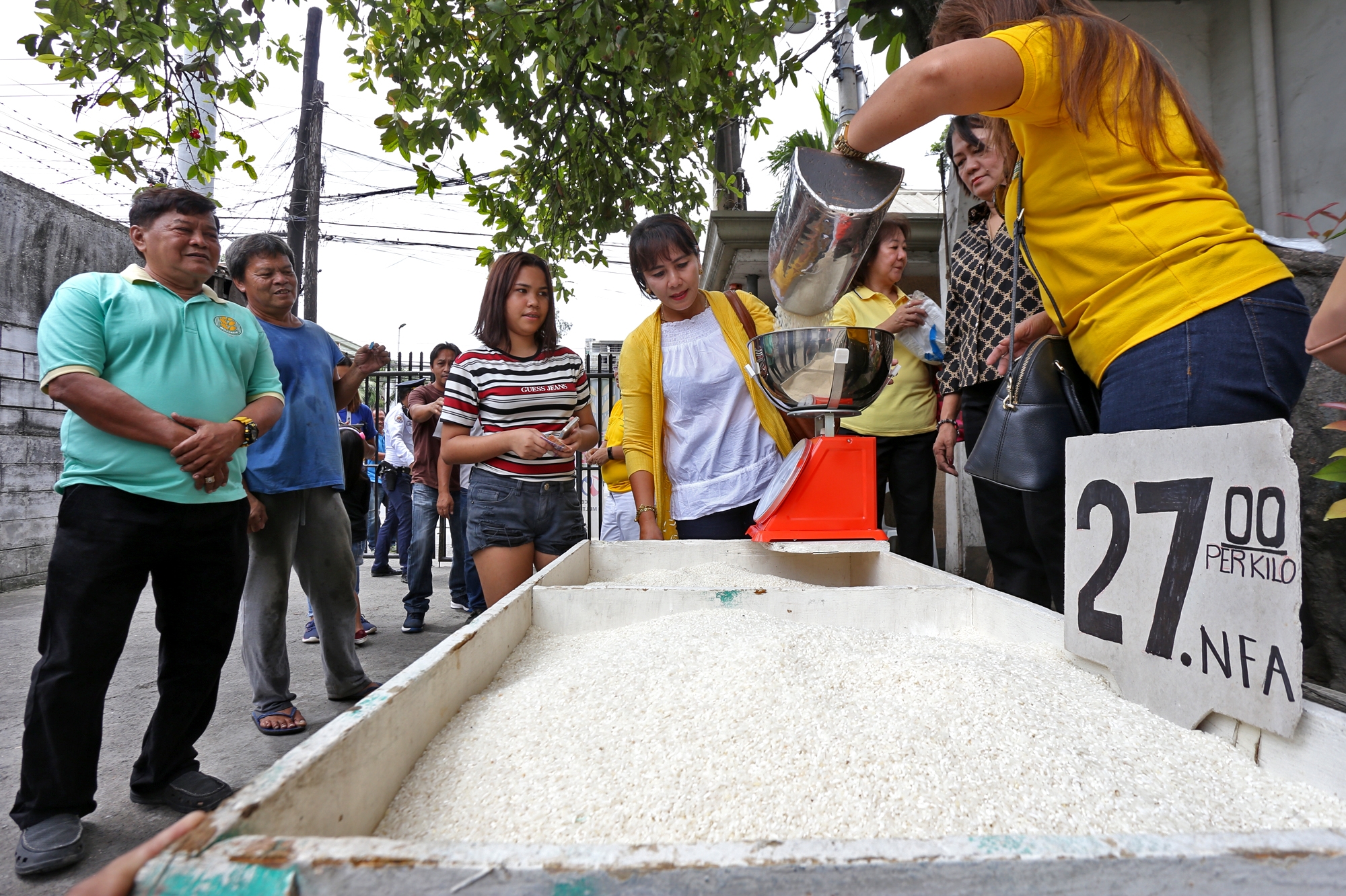 NFA rice can now be availed through NFA rolling stores | Cebu Daily News