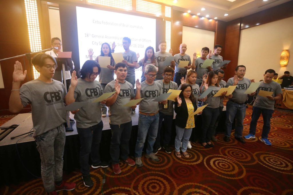 CEBU PRESS FREEDOM WEEK: New CFBJ officers take oath | Cebu Daily News