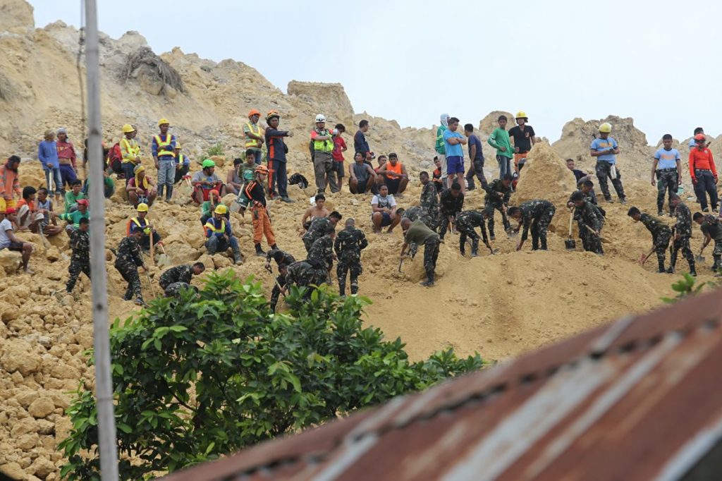 NAGA LANDSLIDE UPDATE: Death toll climbs to 54 | Cebu Daily News