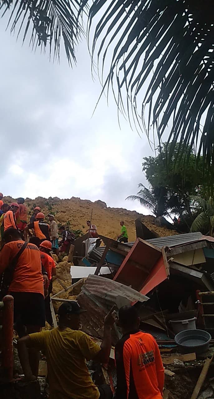Five dead in Naga City landslide | Cebu Daily News