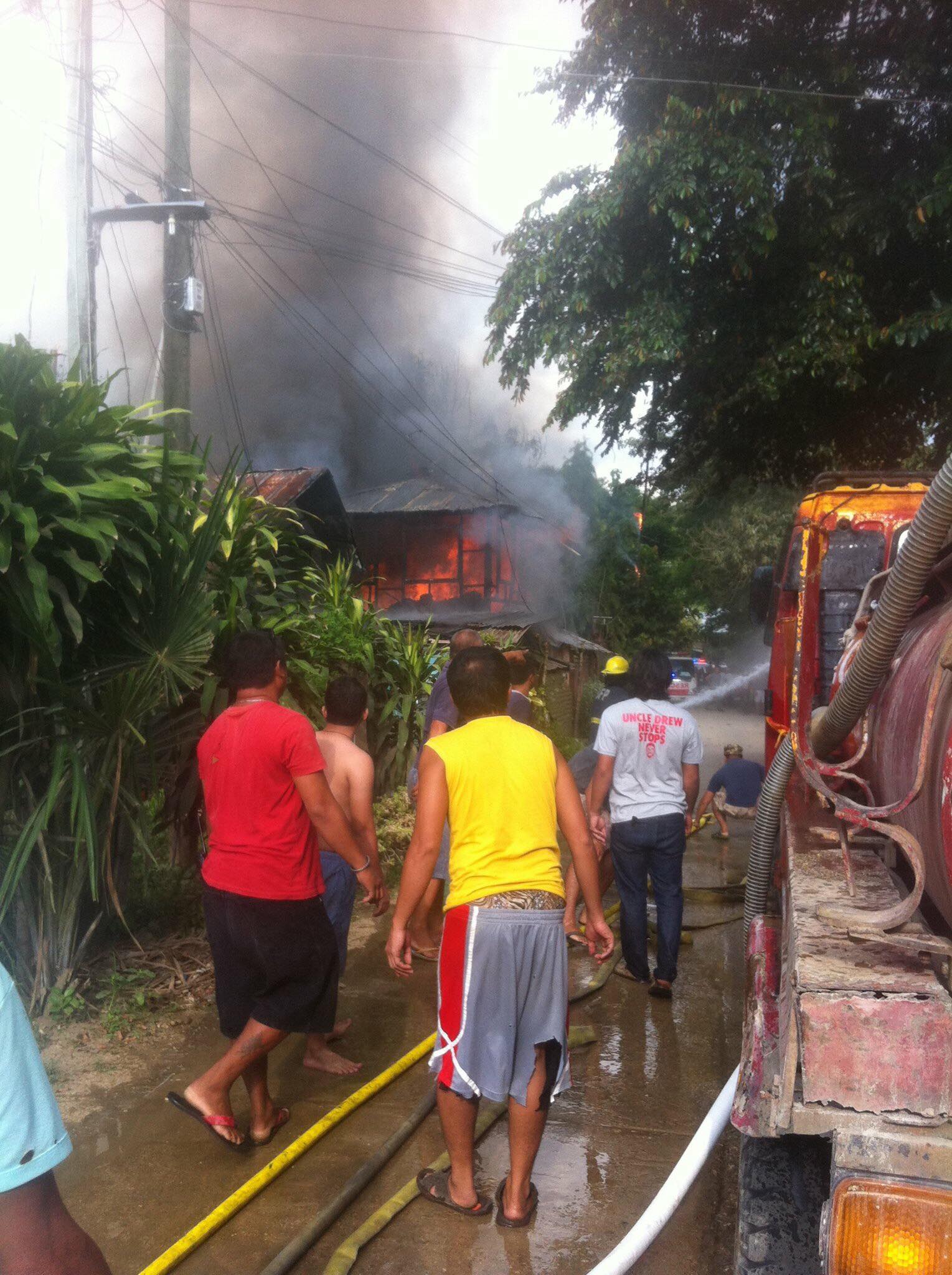 Two houses burned in Argao fire | Cebu Daily News