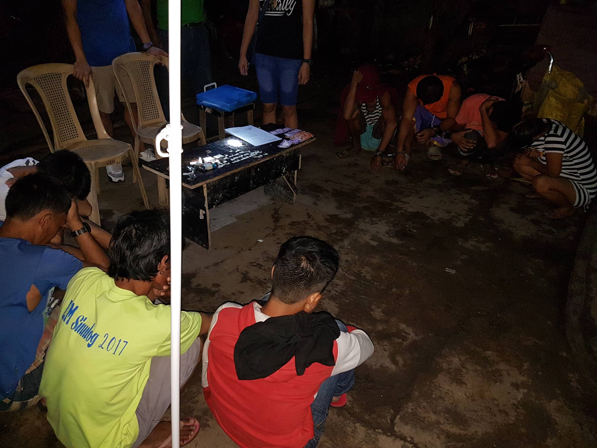 PDEA-7, police bust drug den in Tangke, Talisay City | Cebu Daily News