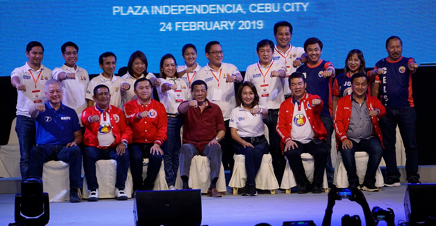 More scenes from Sunday's PDP-Laban Proclamation rally | Cebu Daily News
