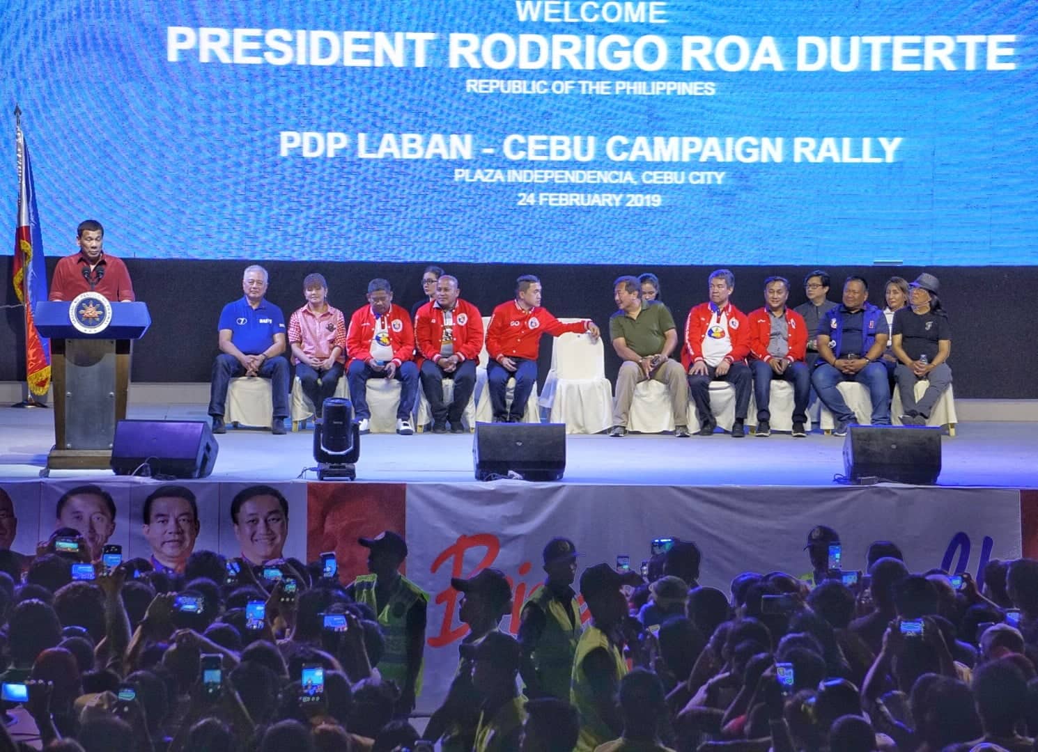 More scenes from Sunday's PDP-Laban Proclamation rally | Cebu Daily News