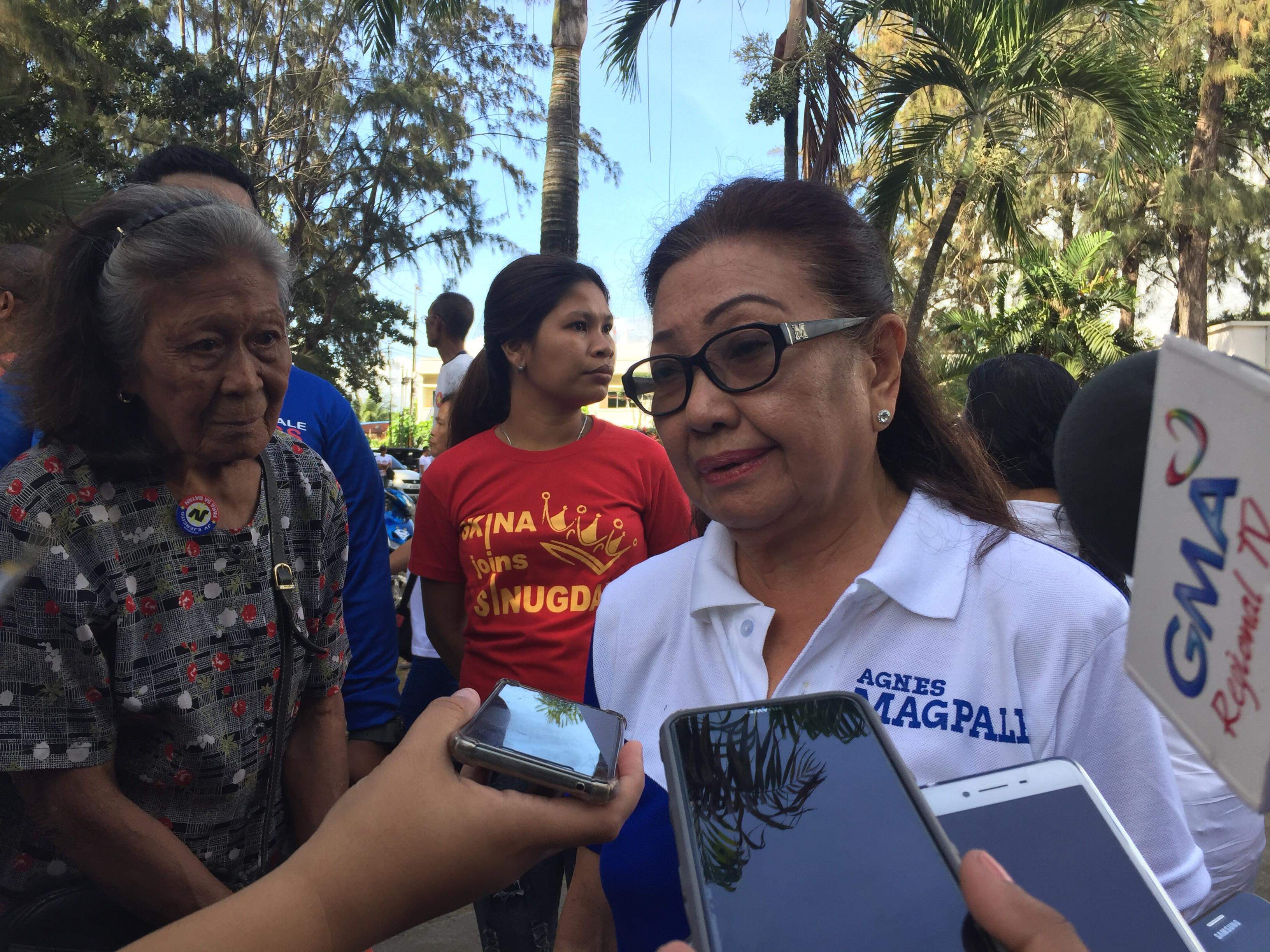 Magpale, Davide start campaign caravan in Danao City | Cebu Daily News