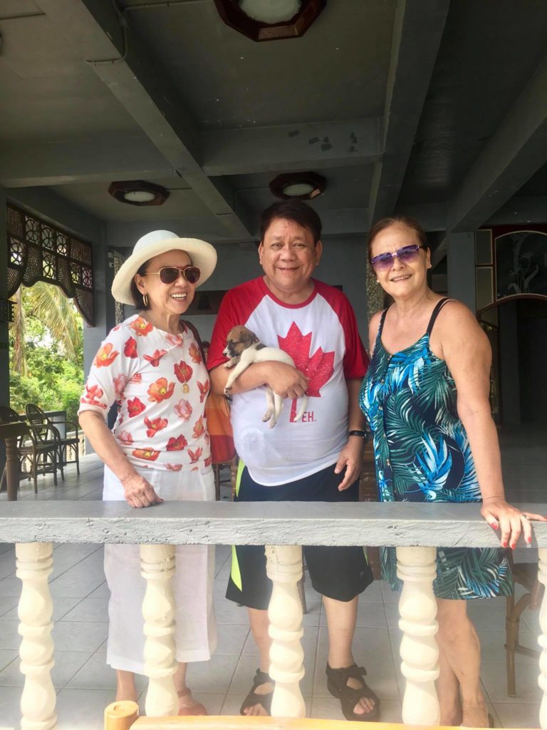 Mayor Osmeña celebrates Father's Day in Malapascua Island | Cebu Daily News