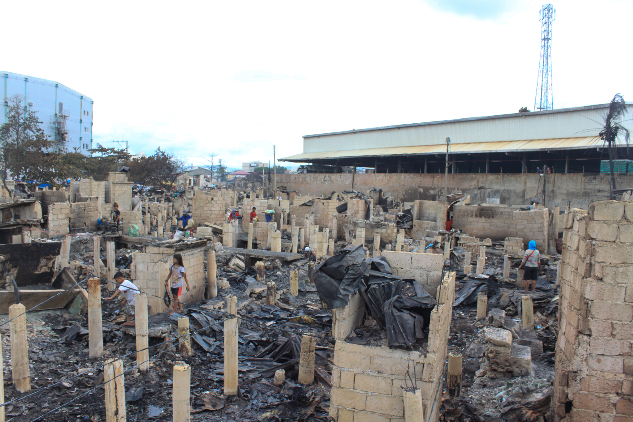 Tipolo fire: The day after | Cebu Daily News