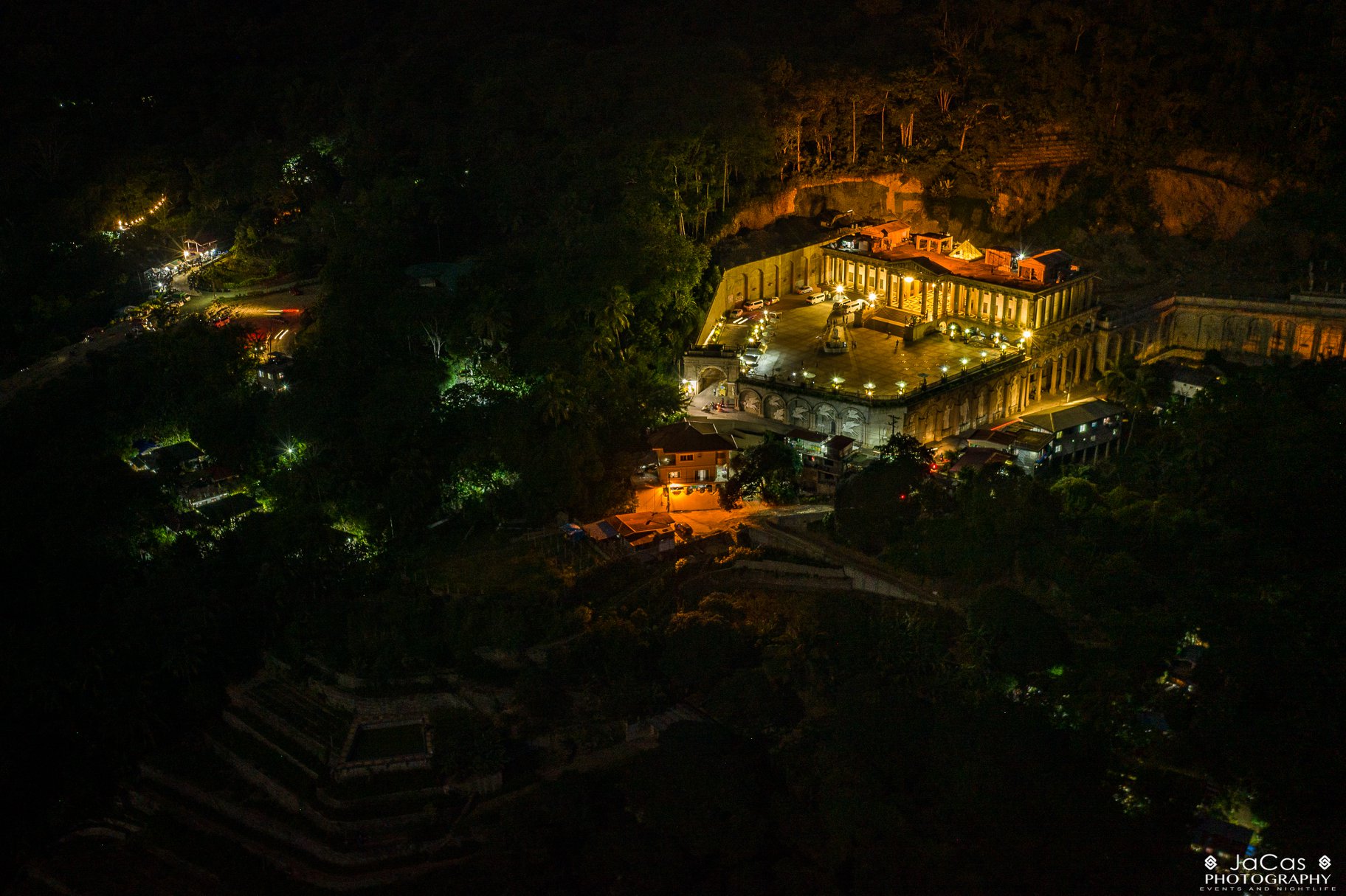 Photographer showcases captivating aerial night photos of Cebu City ...