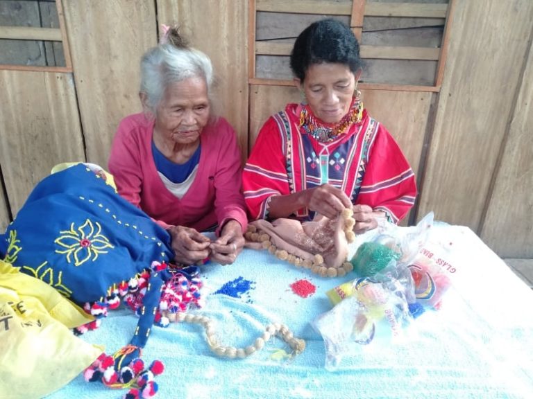 Balik Batik: Reintroducing traditional fabrics with a modern touch ...