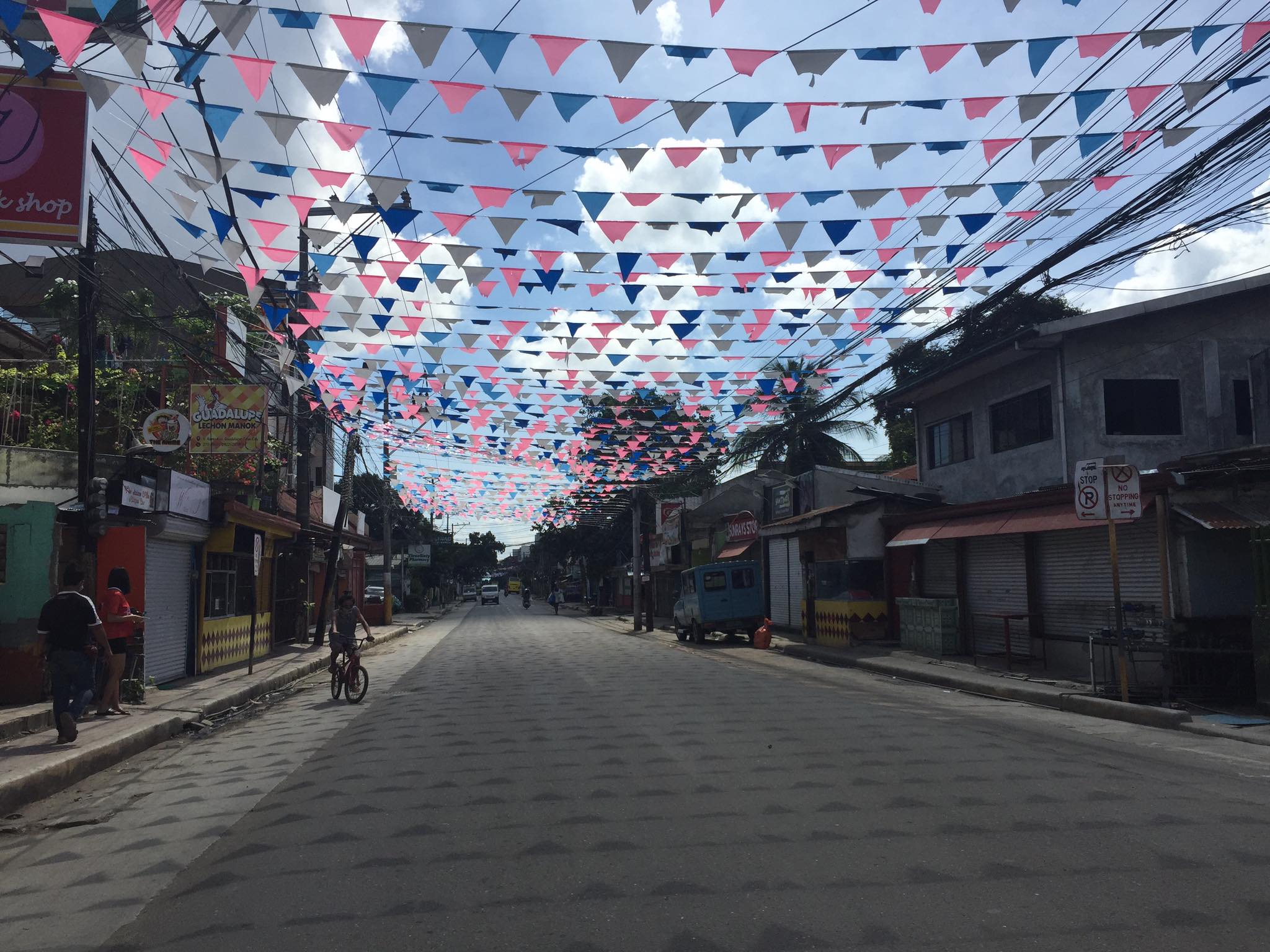 Checkpoints, empty streets as Guadalupe enforces 'Stay at Home Sundays ...