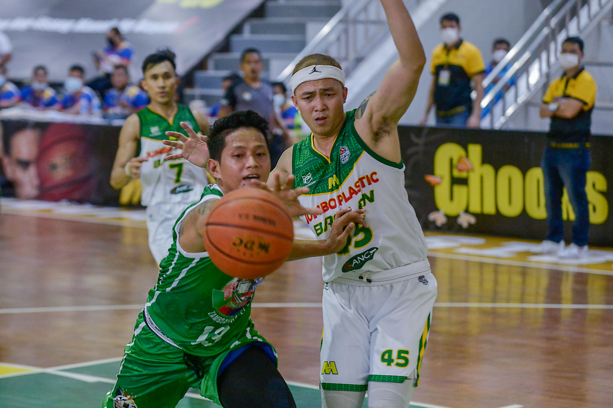 Basilan, Roxas open VisMin Super Cup Grand Finals series Sunday | Cebu ...