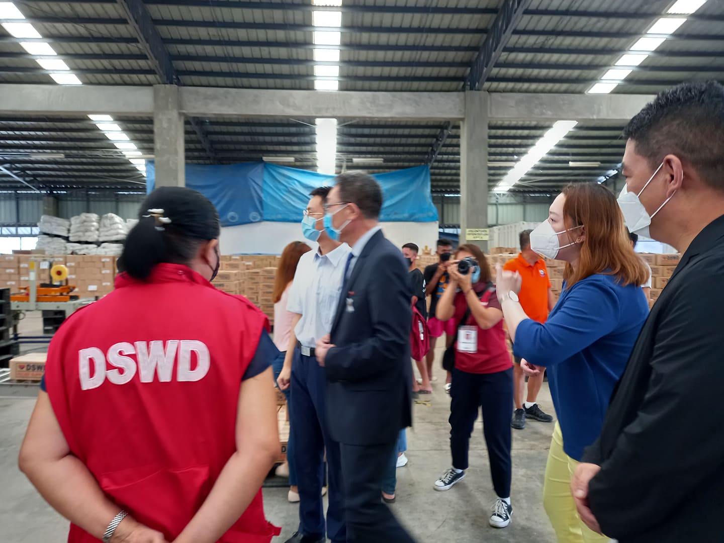 Chinese official impressed by VDRC relief operations, pledges more help ...