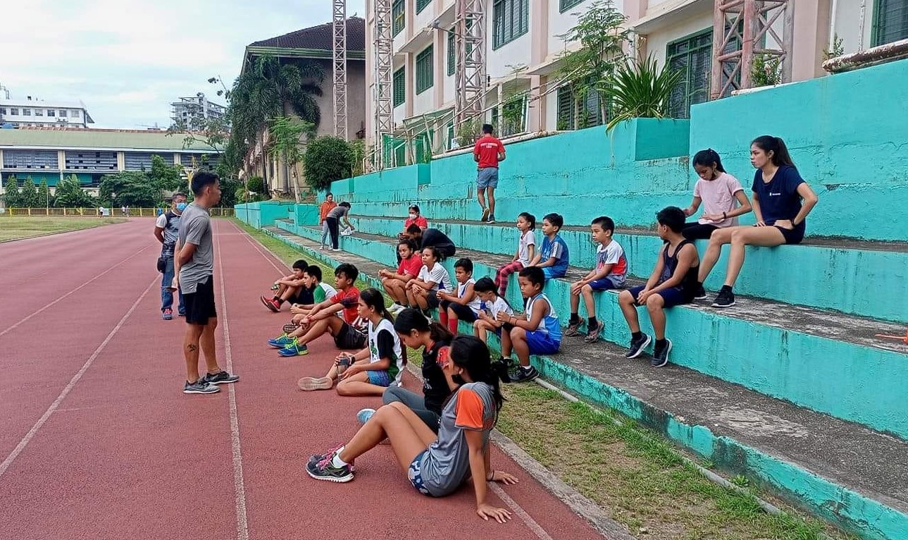 Athletics coach sees return of fun run on weekends in Cebu City | Cebu ...