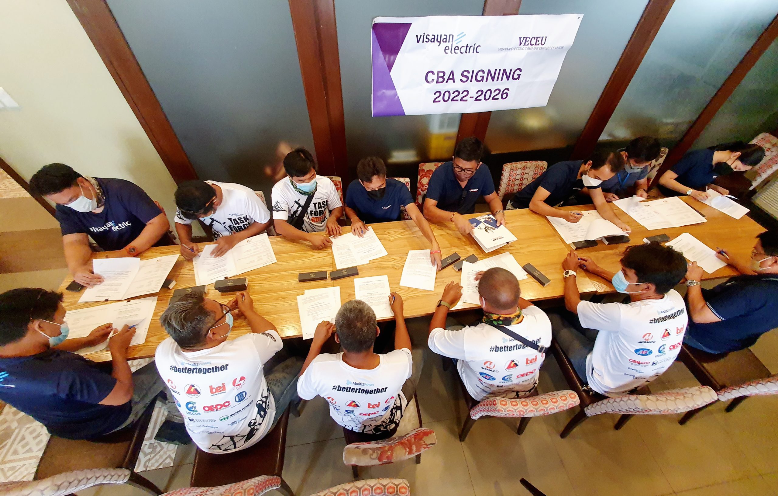 Visayan Electric union, management sign 5-year CBA | Cebu Daily News