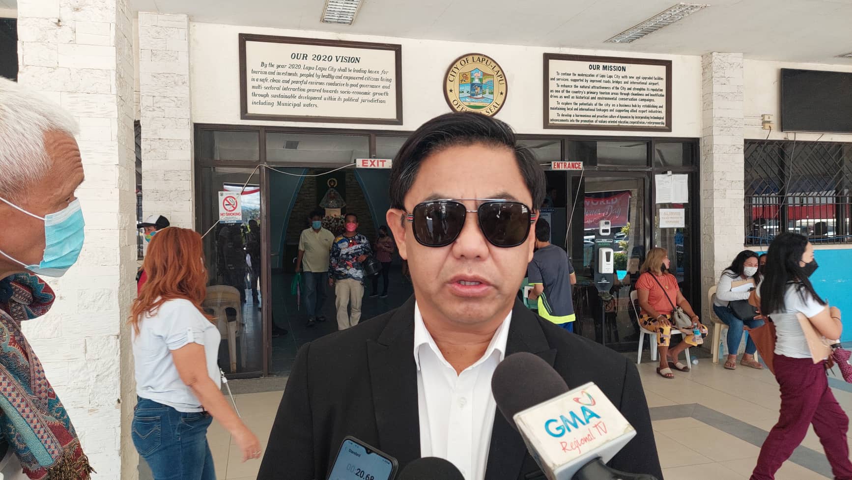 Time for reconciliation? Mayor Chan open to resolve issues with 7 ...