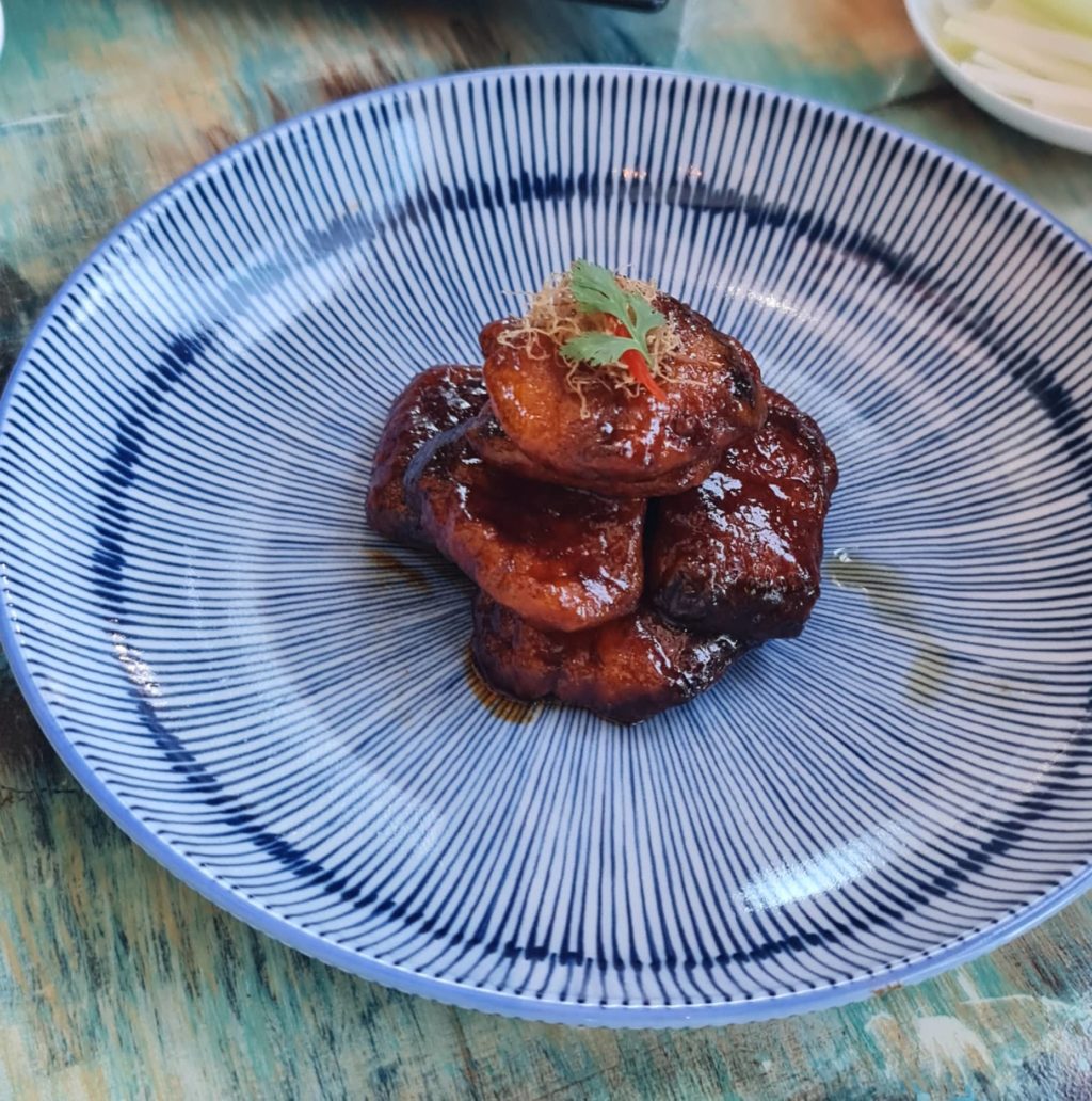 Award-winning Chinese restaurant, Mott 32, opens its first PH branch in ...