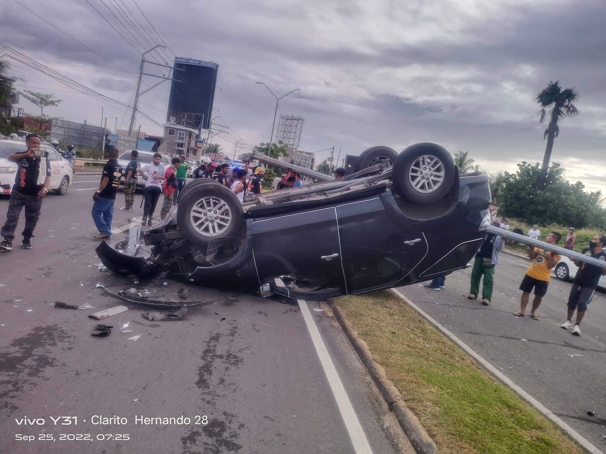 Sleepy driver slightly hurt after SUV crashes into post at Cebu South ...