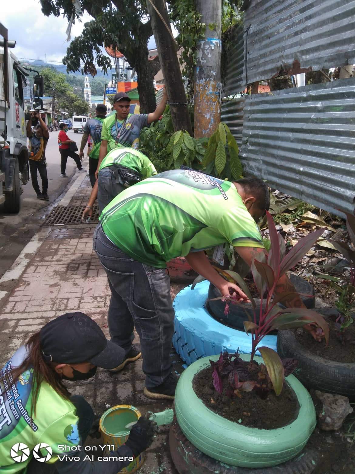 Cleaning up Cebu City: One mini-garden at a time | Cebu Daily News
