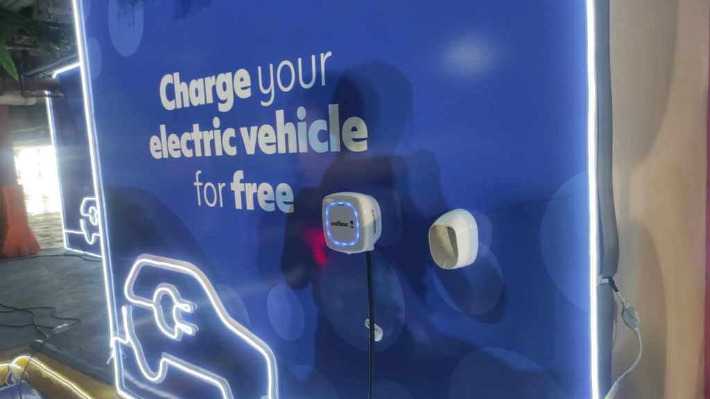 E-Vehicle charging stations now available at SM Seaside and SM City Cebu | Cebu Daily News