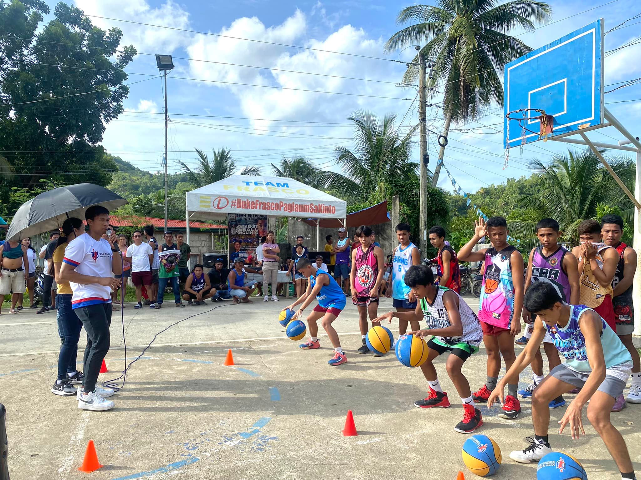 PBA champ Mark Barroca holds basketball clinics in Cebu | Cebu Daily News