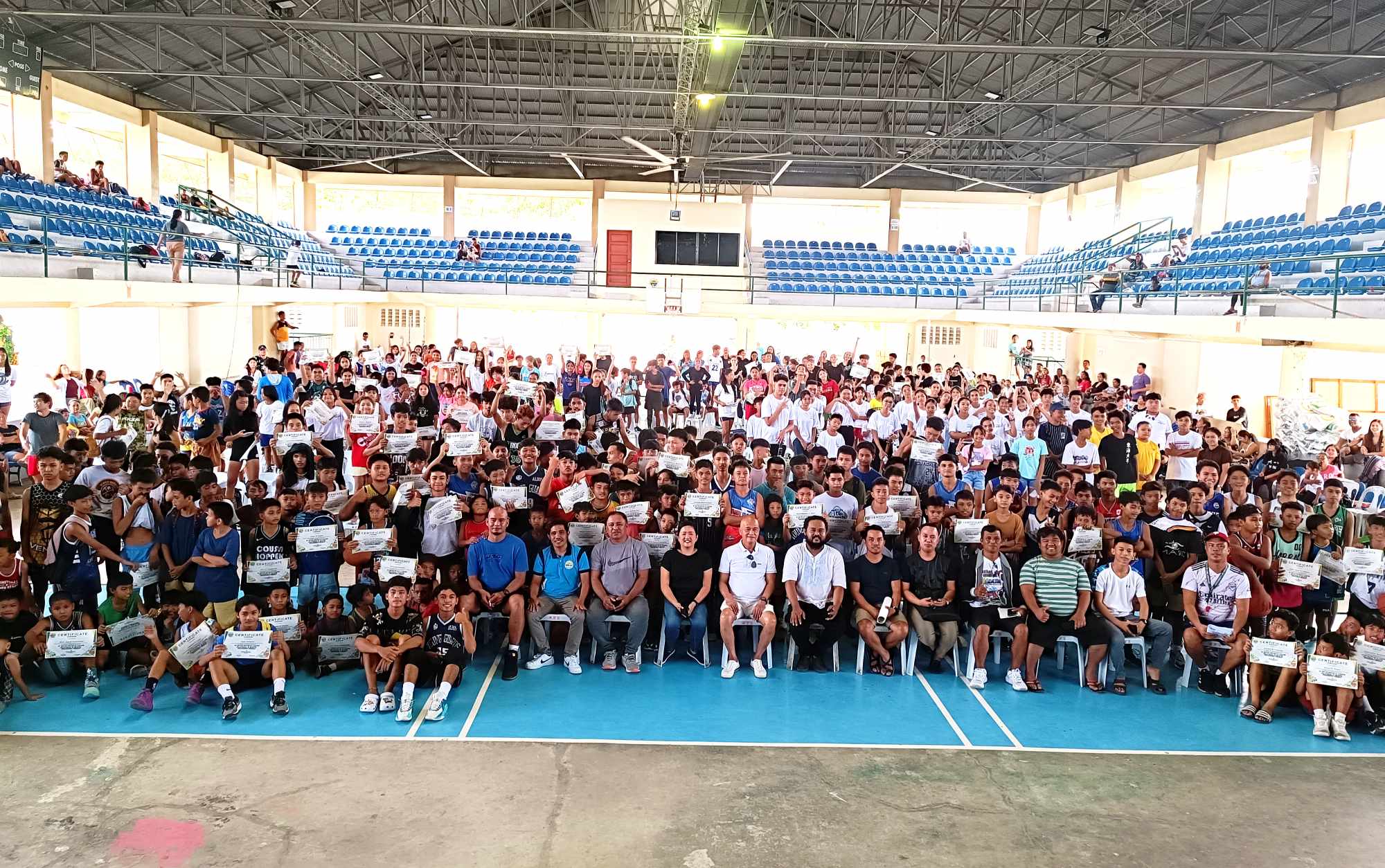 Moalboal Mayor Cabaron extends free sports and academic program for ...