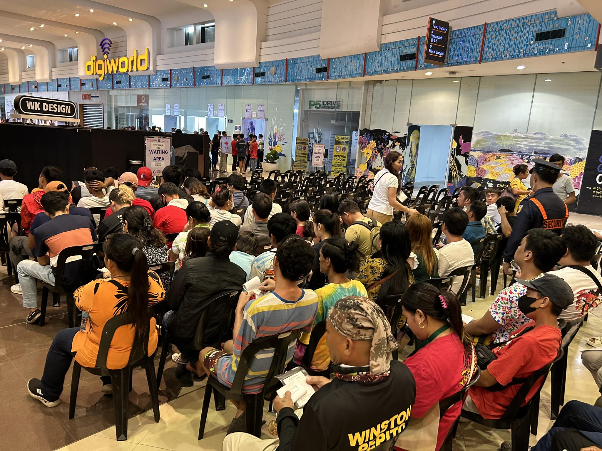 Barangay, SK elections: Inaugural mall voting starts in Cebu | Cebu ...