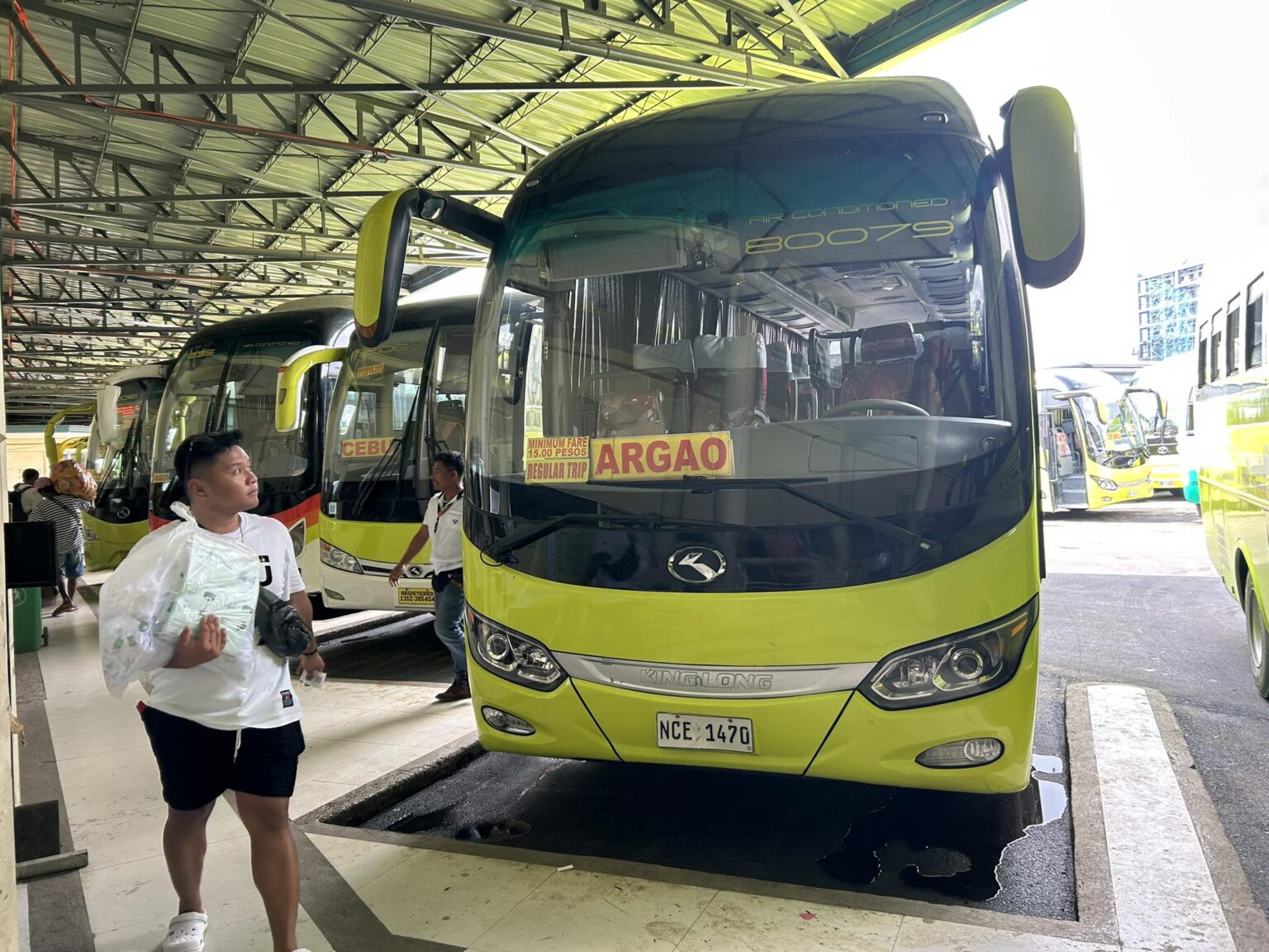 Cebu South Bus Terminal expects 50,000 passengers on long weekend ...