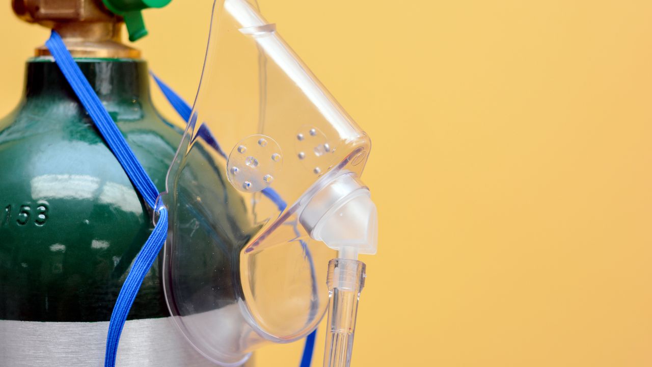 PAL stops elderly Fil-Am with COPD from flying sans oxygen tank | Cebu ...