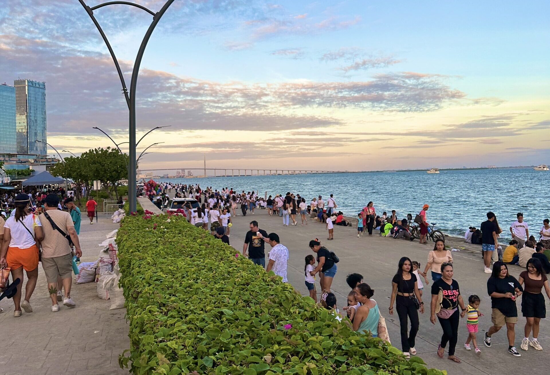 IL Corso Filinvest Malls: A Coastal Lifestyle Destination in Cebu