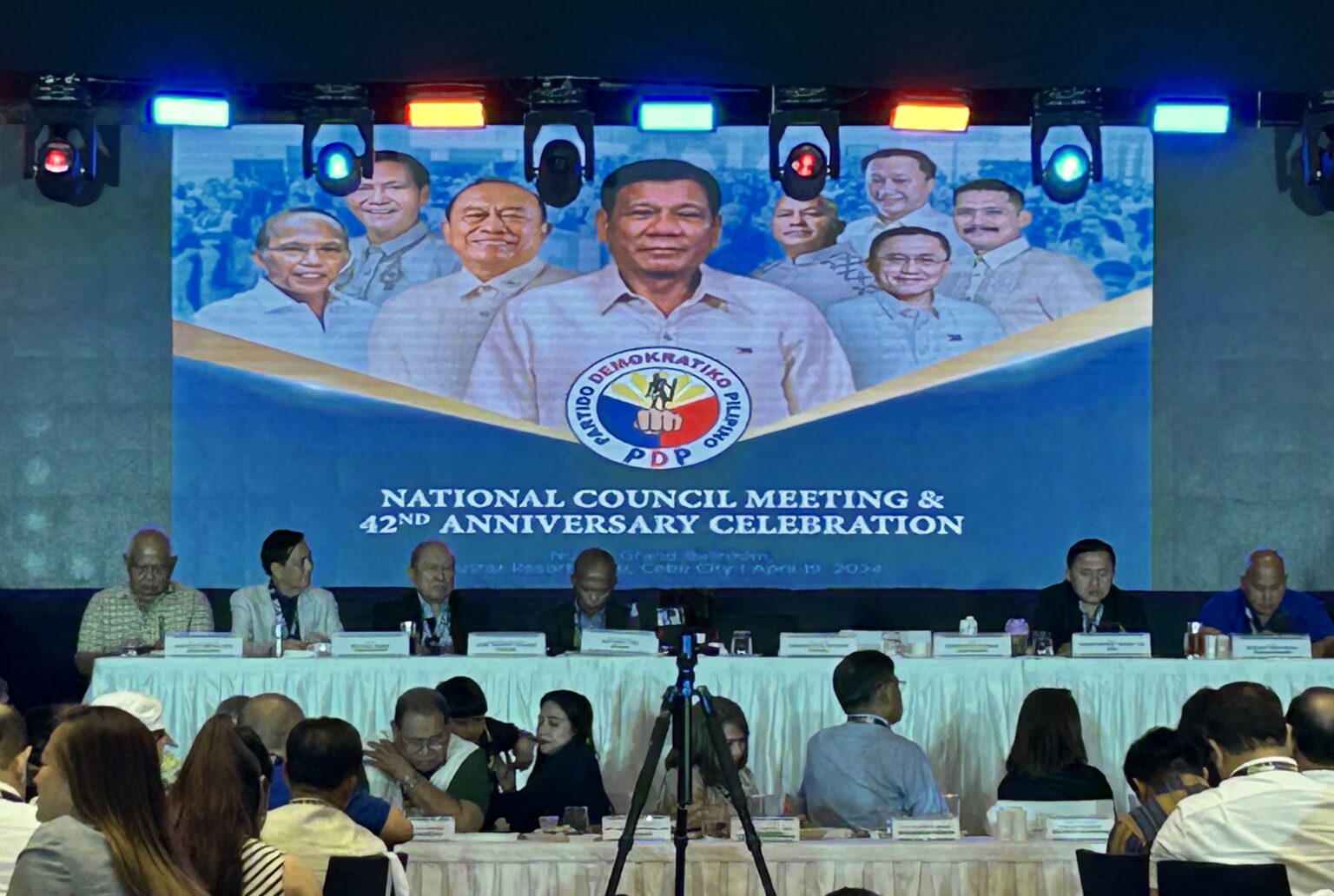 From PDP-Laban to 'PDP'; 3 senators eye reelection in 2025 polls | Cebu ...