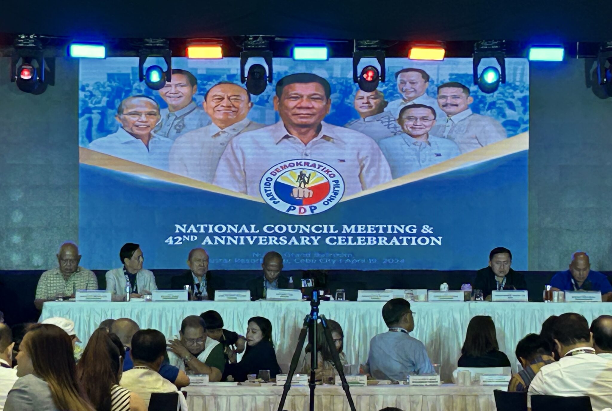 From PDP-Laban to 'PDP'; 3 senators eye reelection in 2025 polls | Cebu ...