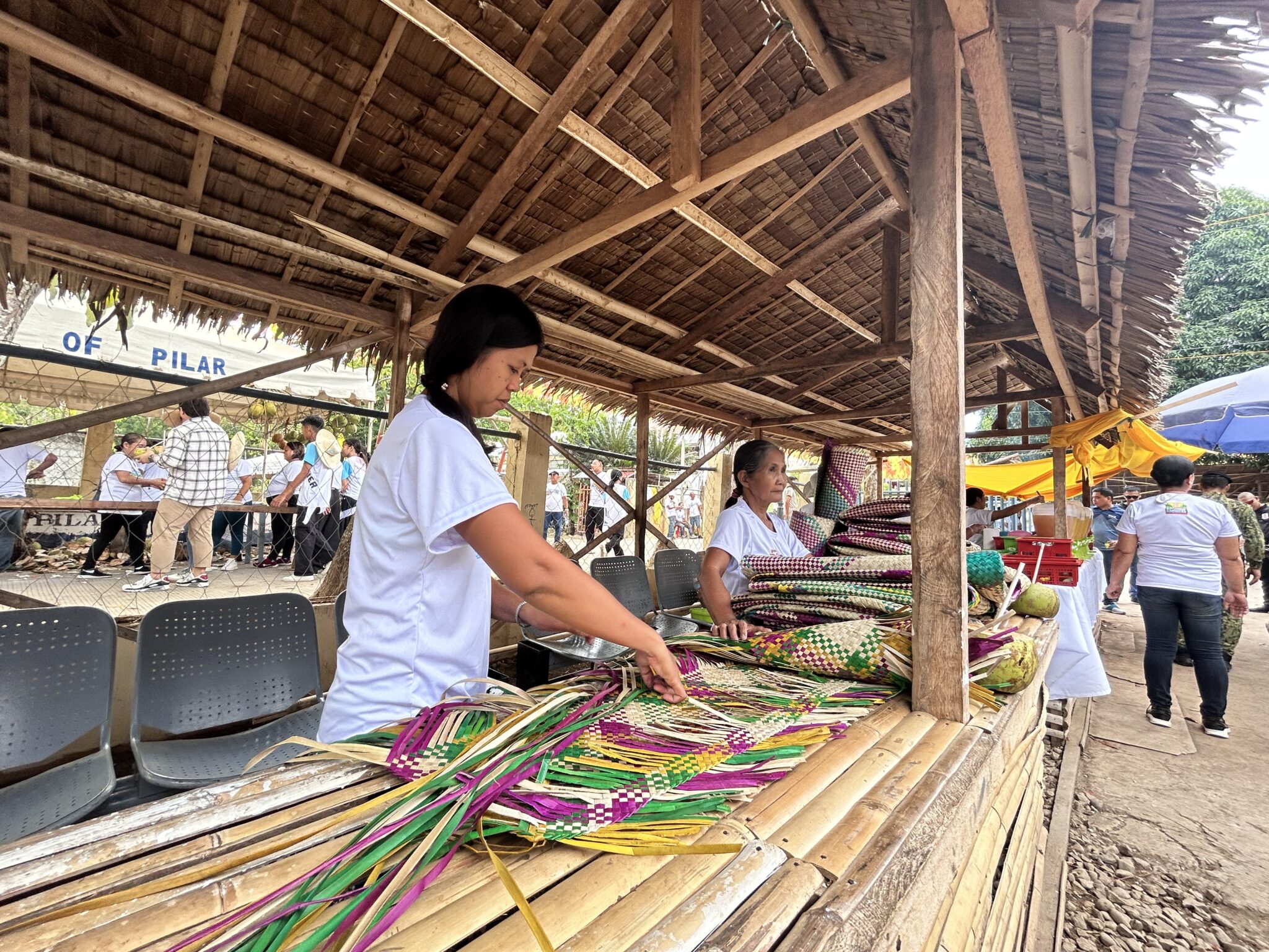 Dream weaving: The art of banig making in Pilar, Camotes | Cebu Daily News