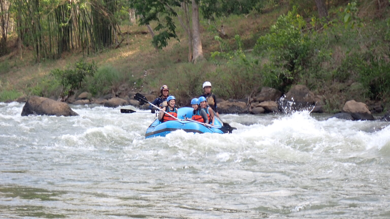 Embracing the rapids of Cagayan de Oro's Whitewater Rafting | Cebu ...