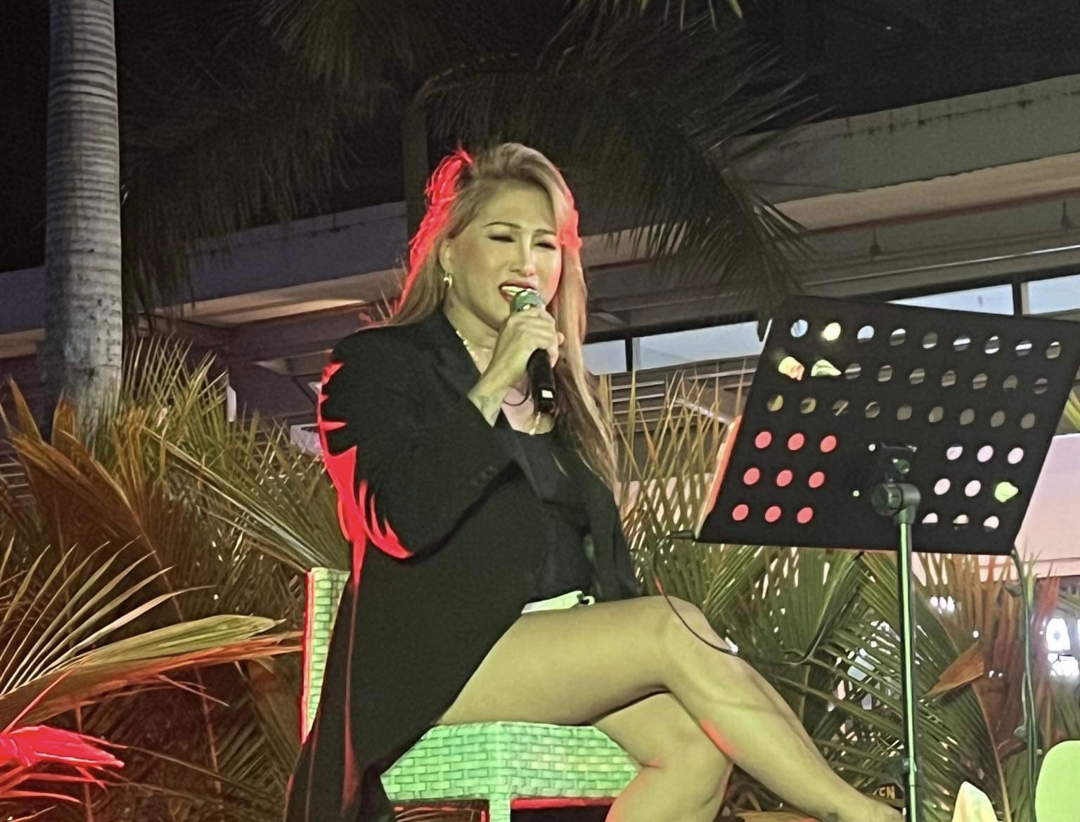 Last Comedy Bar in Cebu City, an inside look: Karren Songbird’s journey ...