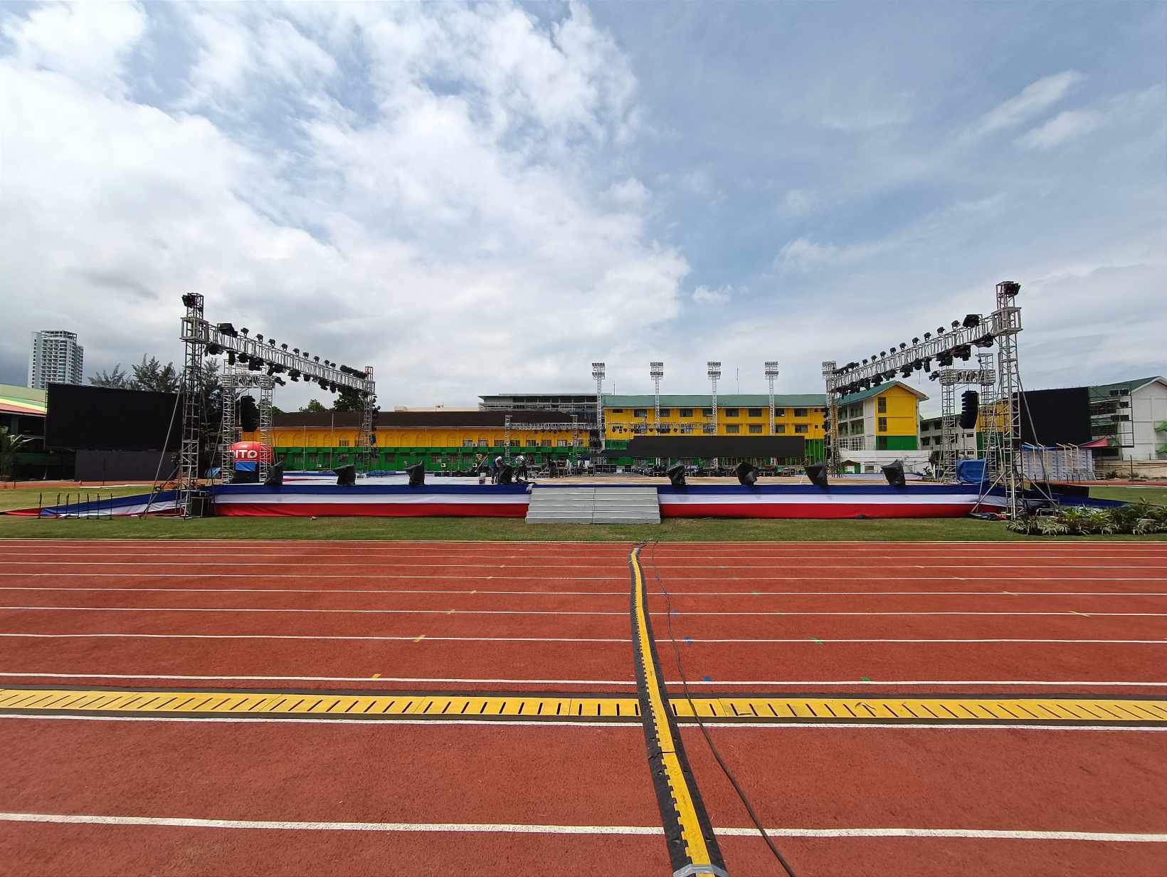 CCSC rubberized track must be ripped off, replaced - insider | Cebu Daily News