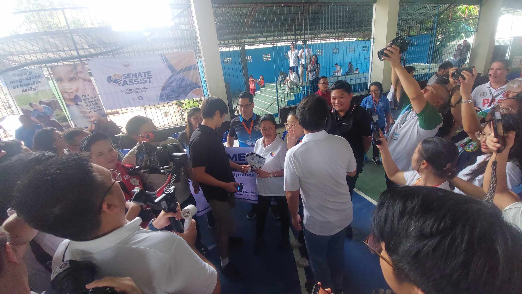 FL Liza Marcos leads 'Lab For All' medical mission in Cebu | Cebu Daily ...