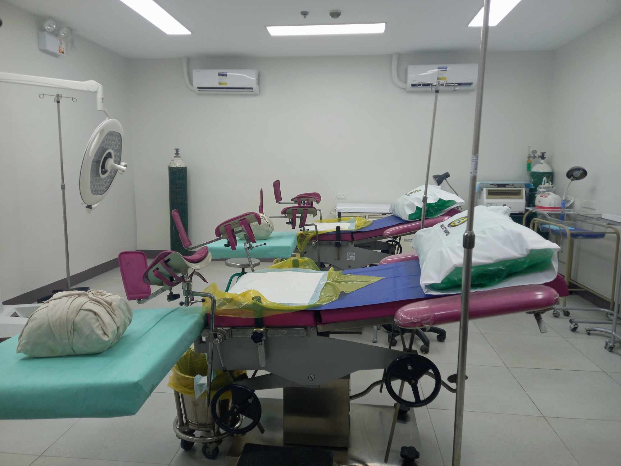 Mandaue City Hospital unveils new operating and delivery rooms | Cebu ...