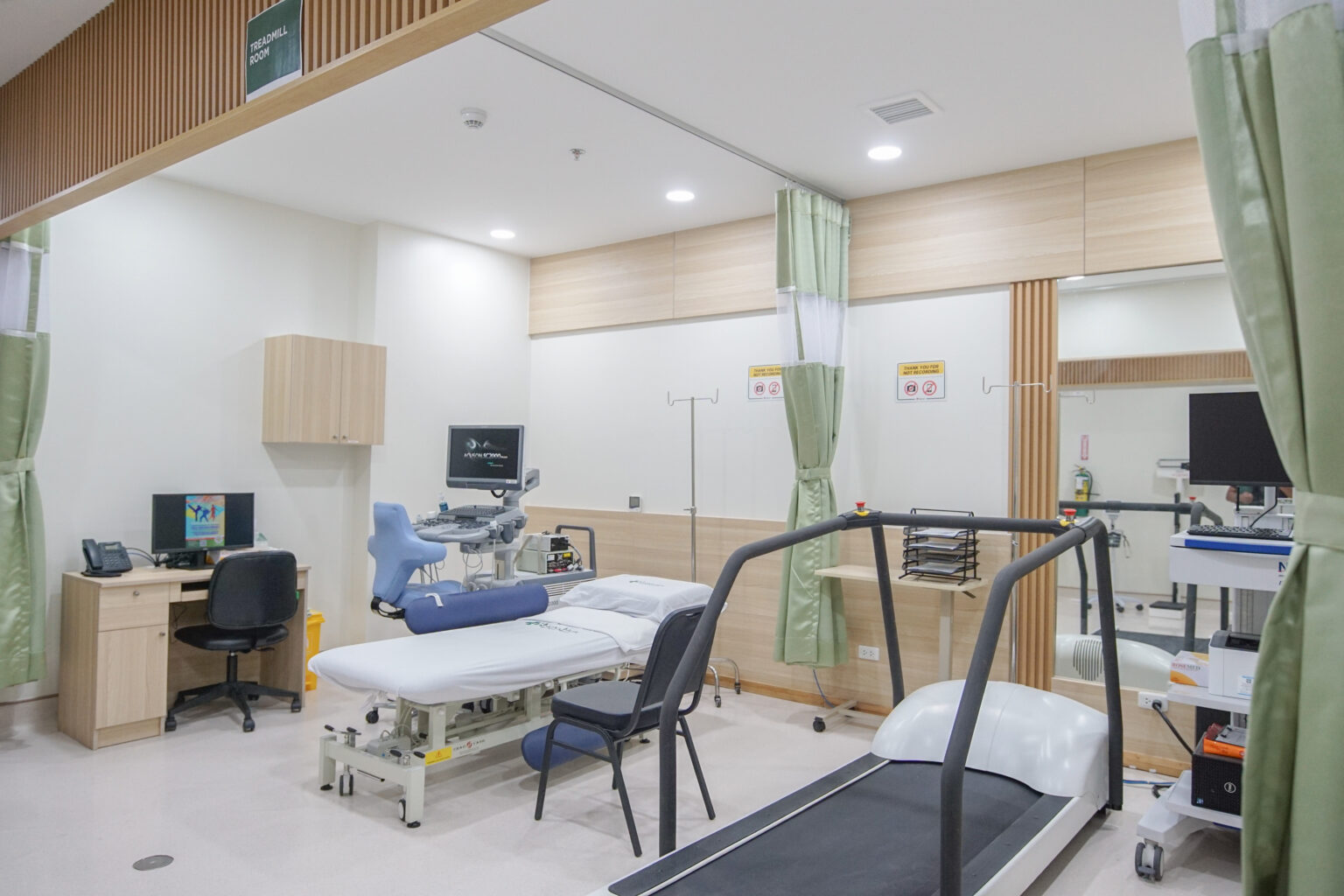 Excellence meets innovation: Chong Hua Medical Mall ushers in a new era ...