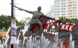 Bonifacio Day: Double pay for private sector workers, says DOLE