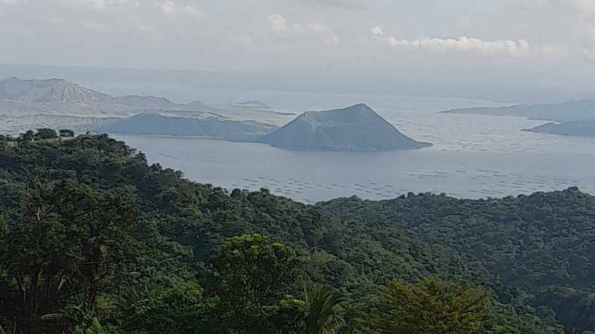 Taal Volcano update: 26 earthquakes logged in past 24 hours | Cebu ...