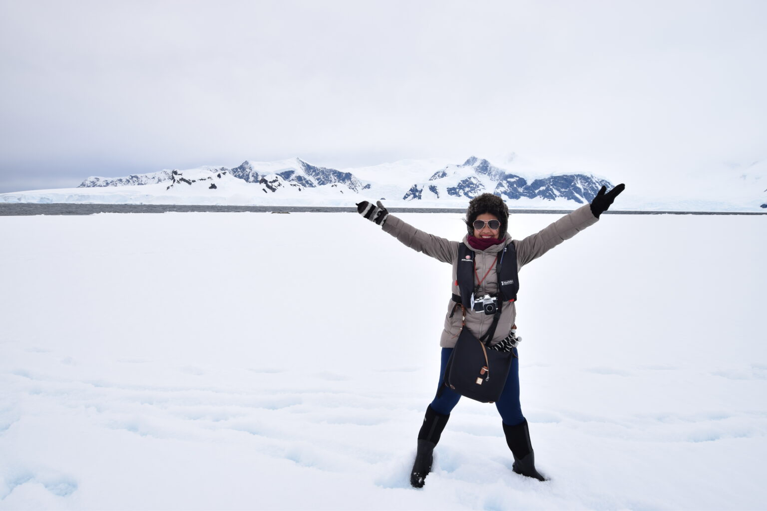 Kach Umandap, youngest Pinay to travel world with PH passport