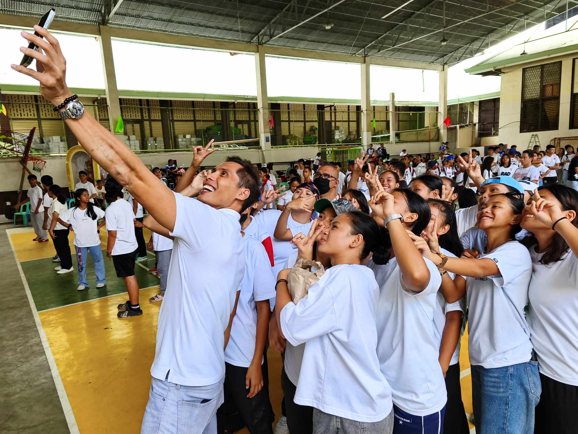 CVIRAA 2025: Garcia, Hontiveros rally behind Cebu City athletes | Cebu ...