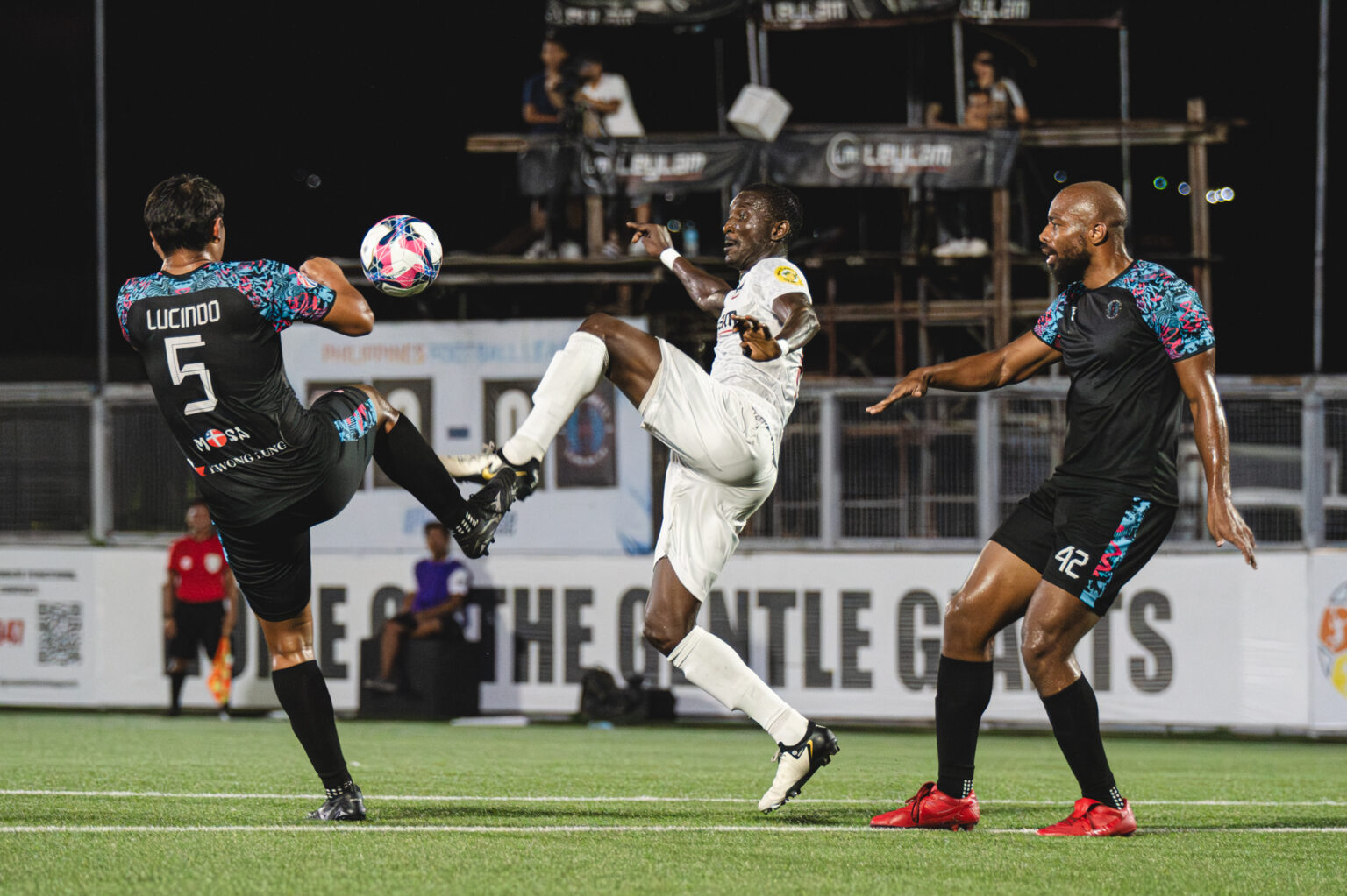 Cebu FC shuts out Maharlika in commanding 3-0 win | Cebu Daily News