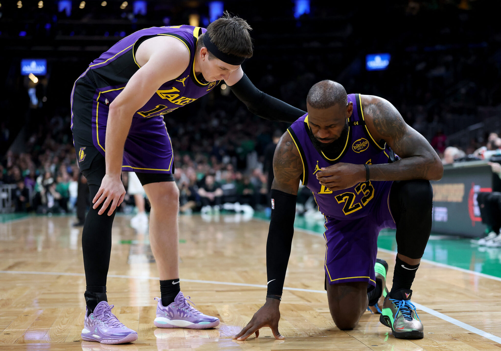 Lakers begin stretch without injured LeBron James at Brooklyn